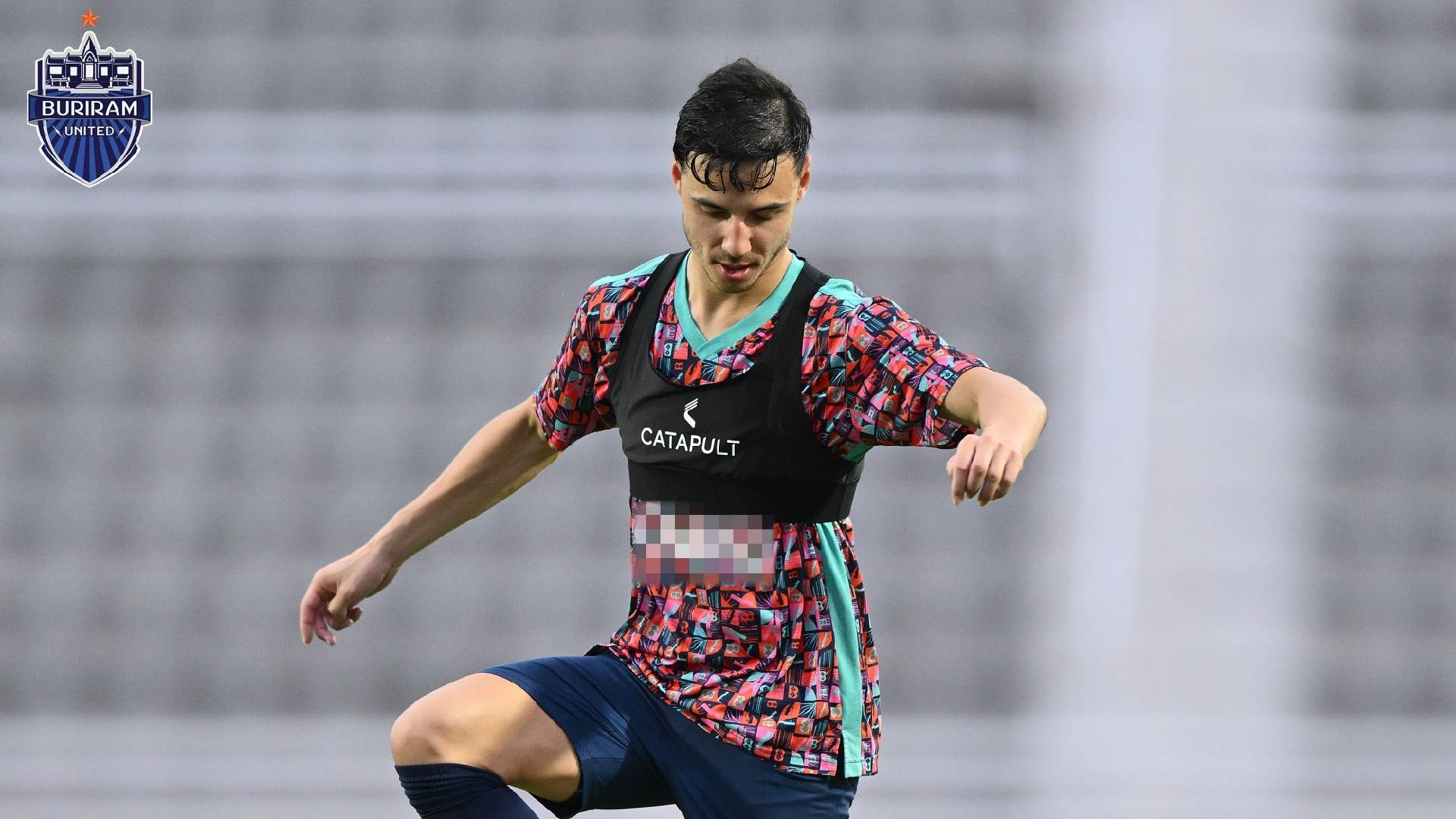 Dion Cools Kembali Berlatih Bersama Buriram United