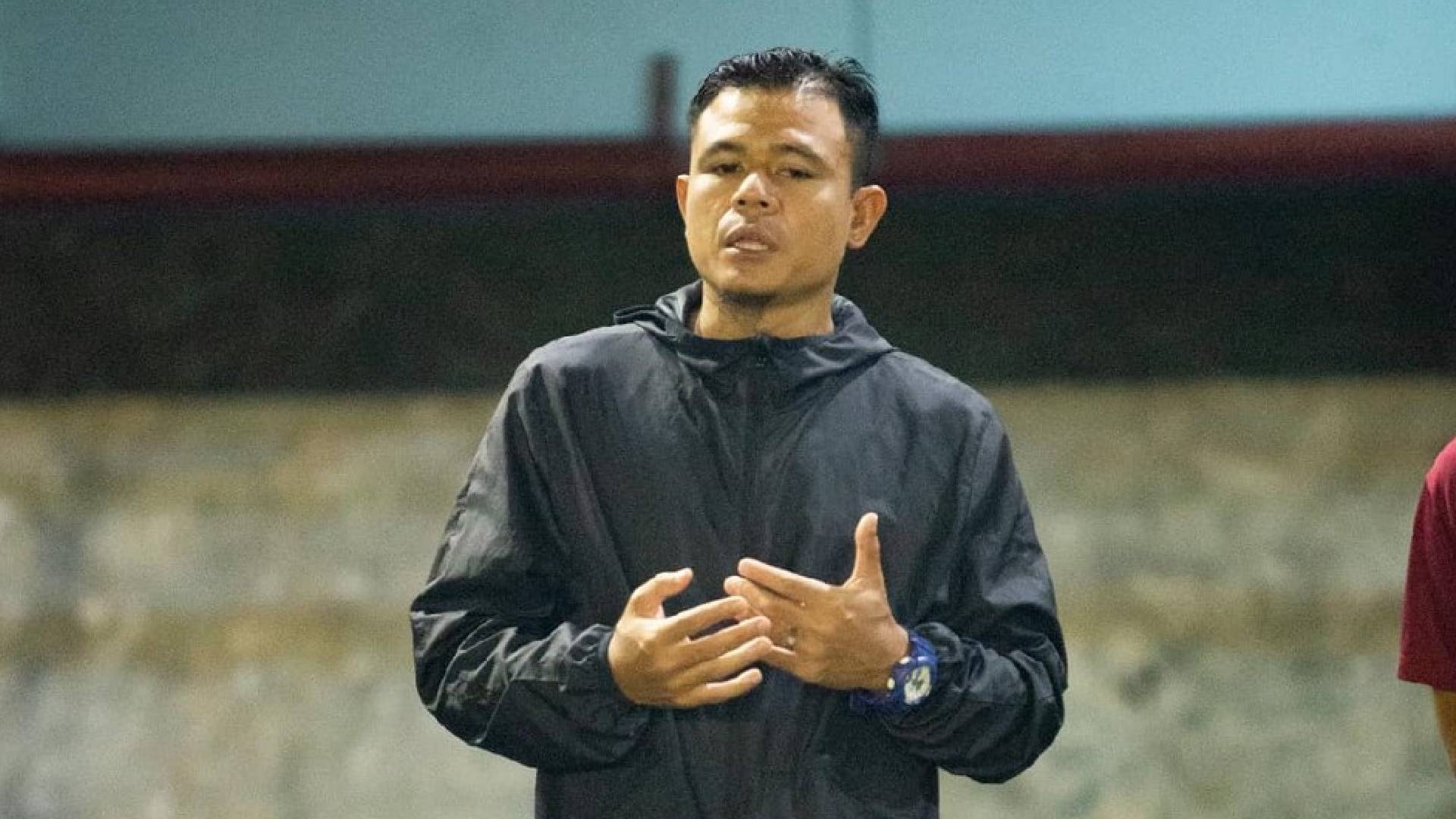 'Dah Solat Subuh' Azmeer Yusof Kongsi Sisi Luar Biasa Norizan Bakar