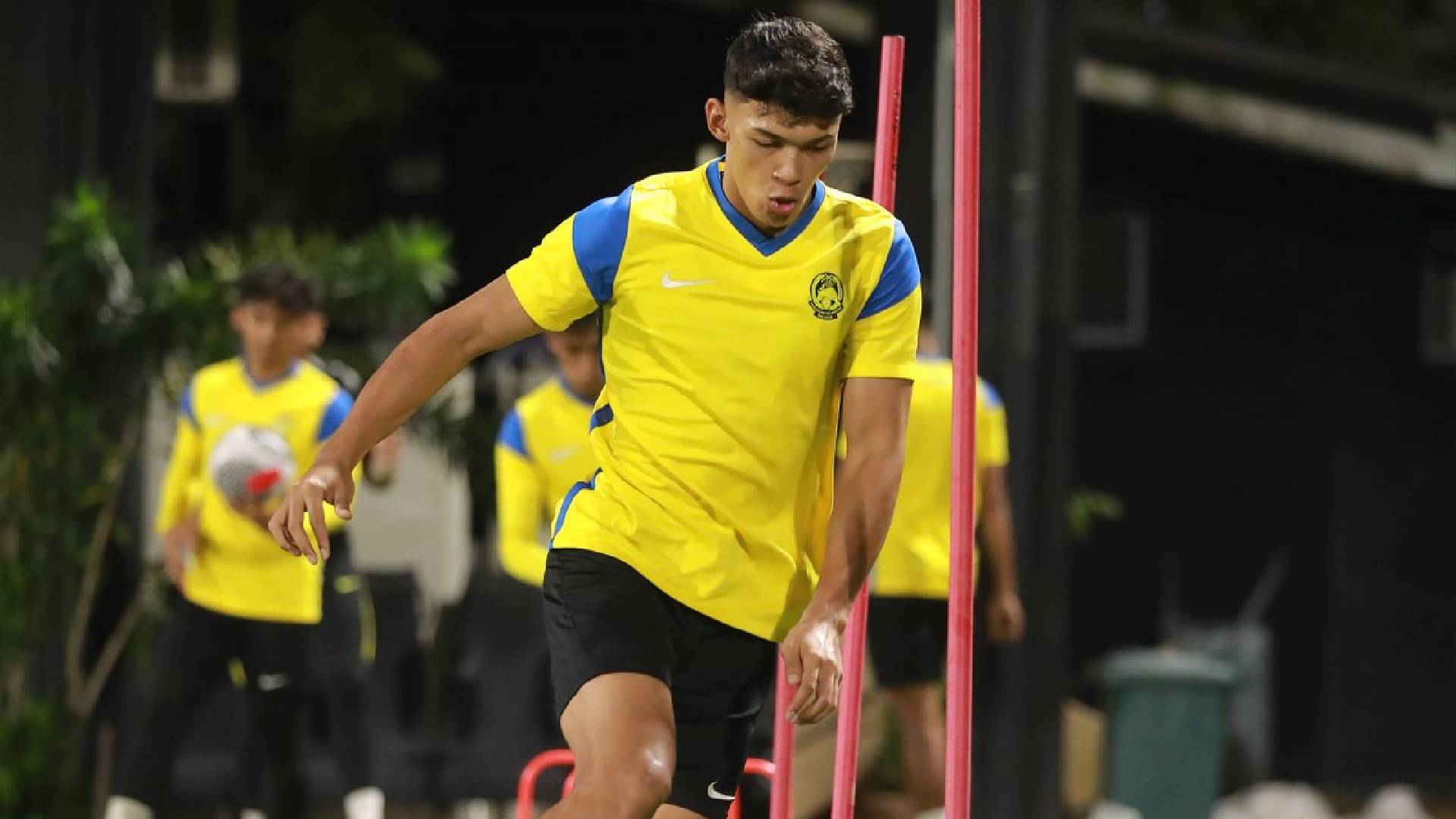 Haqimi Azim Mahu Bawa Ilmu Kim Pan-gon Ke Doha